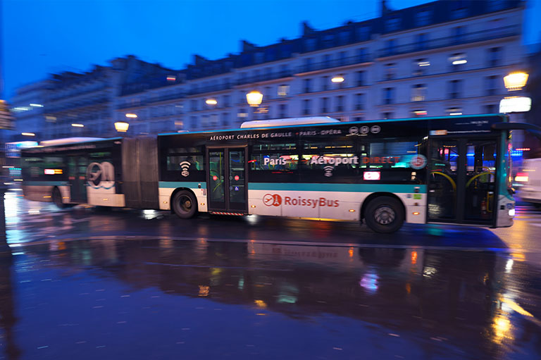 RoissyBus Paris - Opéra - Navette Aéroport Roissy CDG - Paris