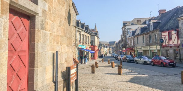Combourg, une cité bretonne romantique et nature - SNCF Connect