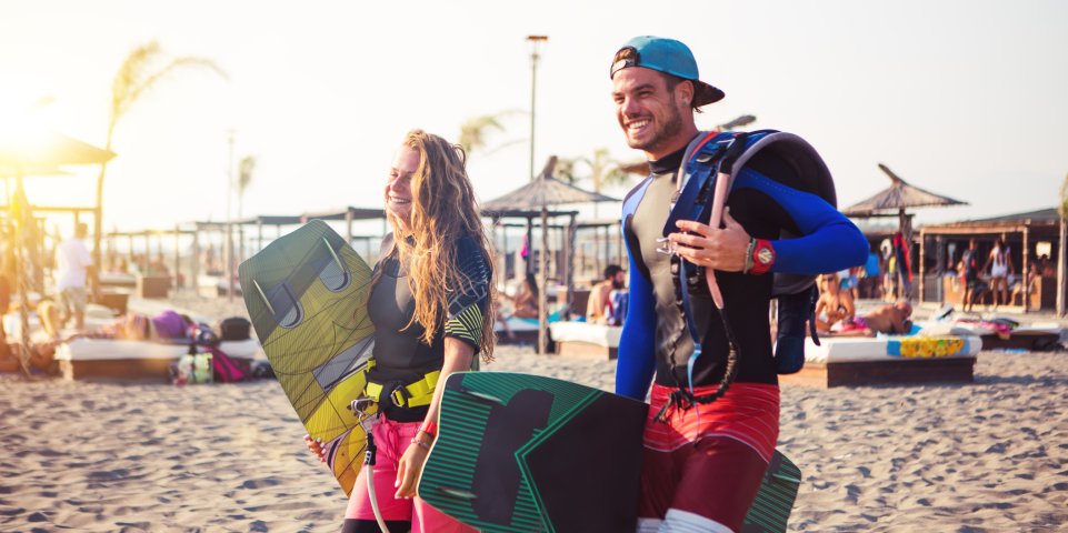Les 10 meilleurs spots de surf en France - SNCF Connect