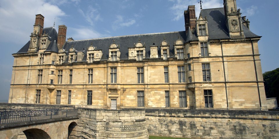 Le château d'Ecouen, musée de la Renaissance - SNCF Connect