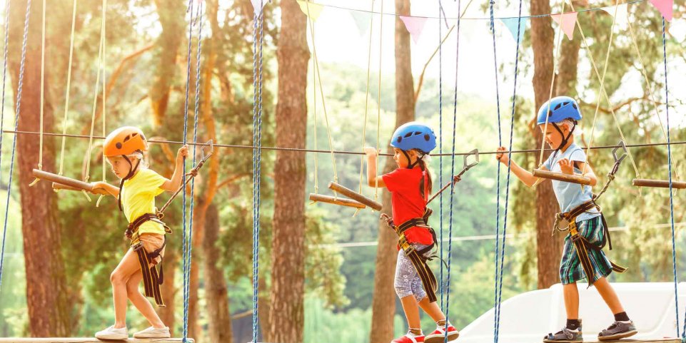 Les meilleurs parcs d'accrobranche en France - SNCF Connect