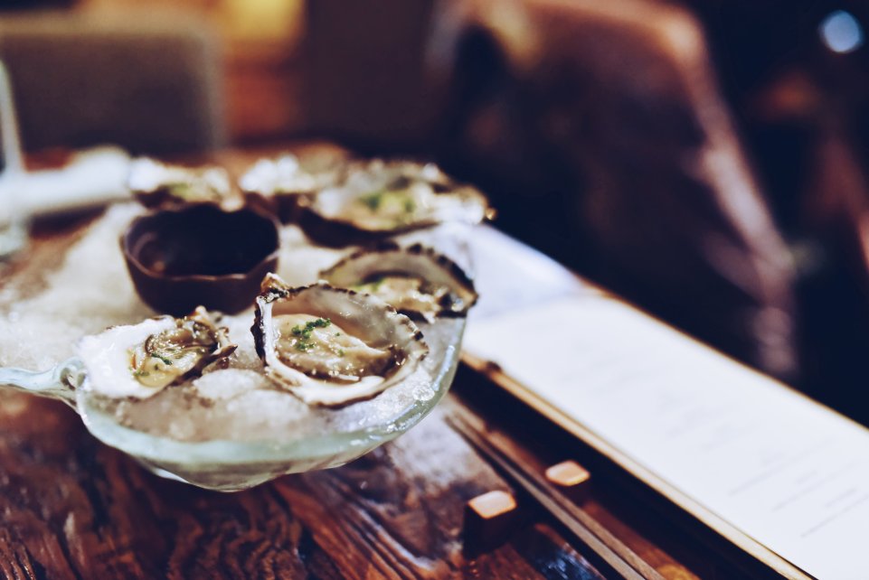 Top 5 des meilleurs restaurants de poissons à Paris - SNCF Connect