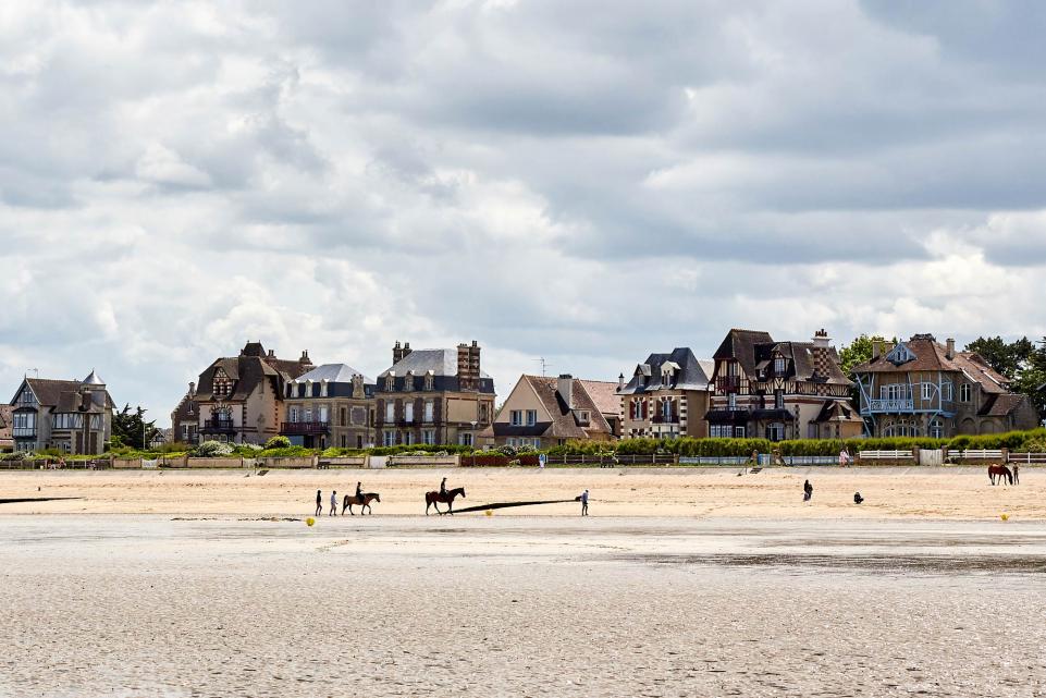 Les plages de Caen la mer - SNCF Connect