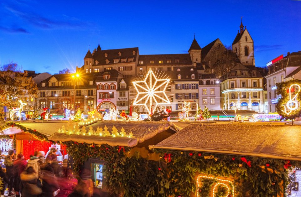 Les plus beaux marchés de Noël en Suisse - SNCF Connect